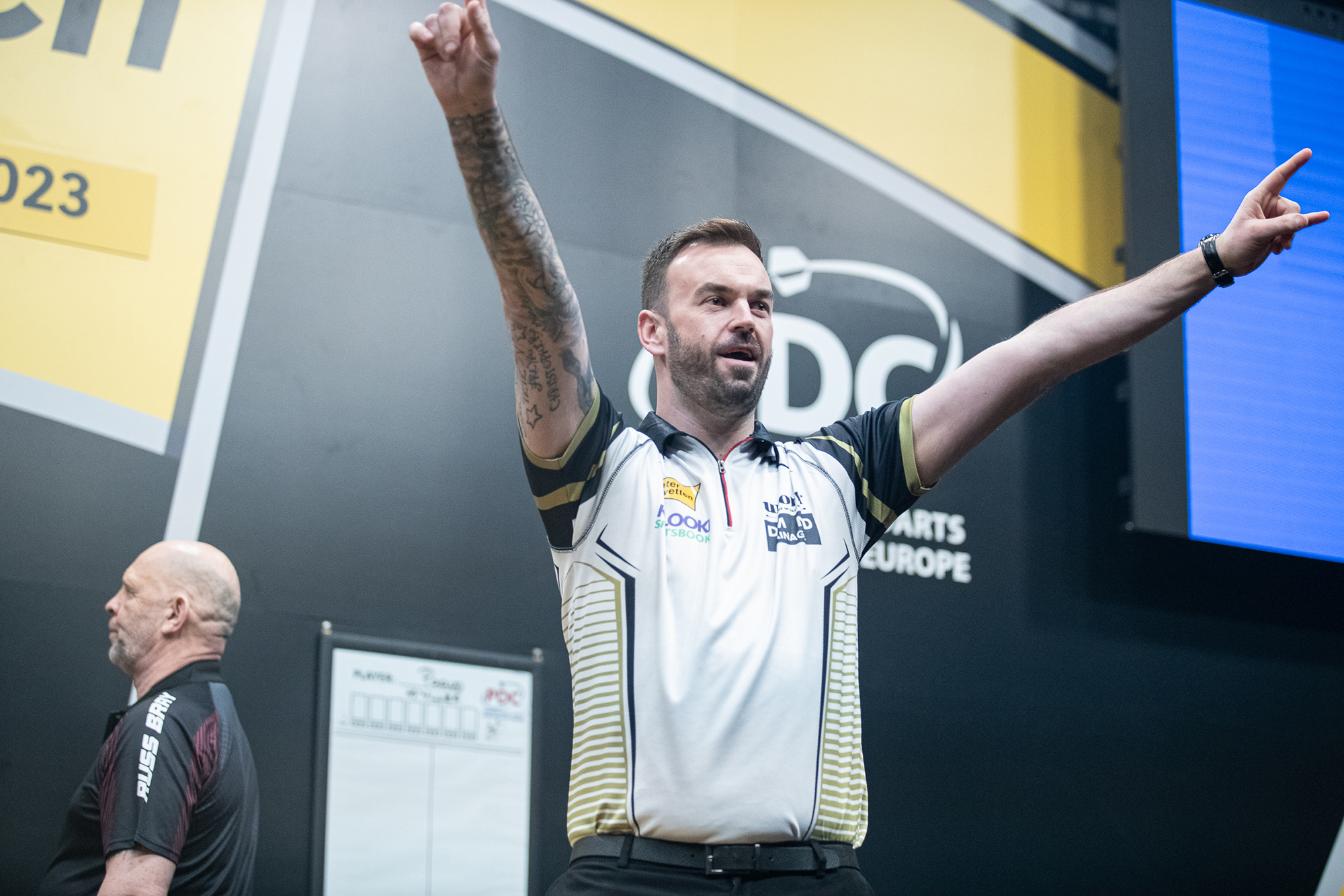 Player Profile: Ross Smith | Darts World Magazine