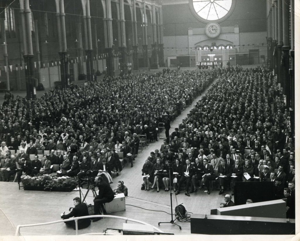 News of The World Darts: Hall of Fame | Darts World Magazine