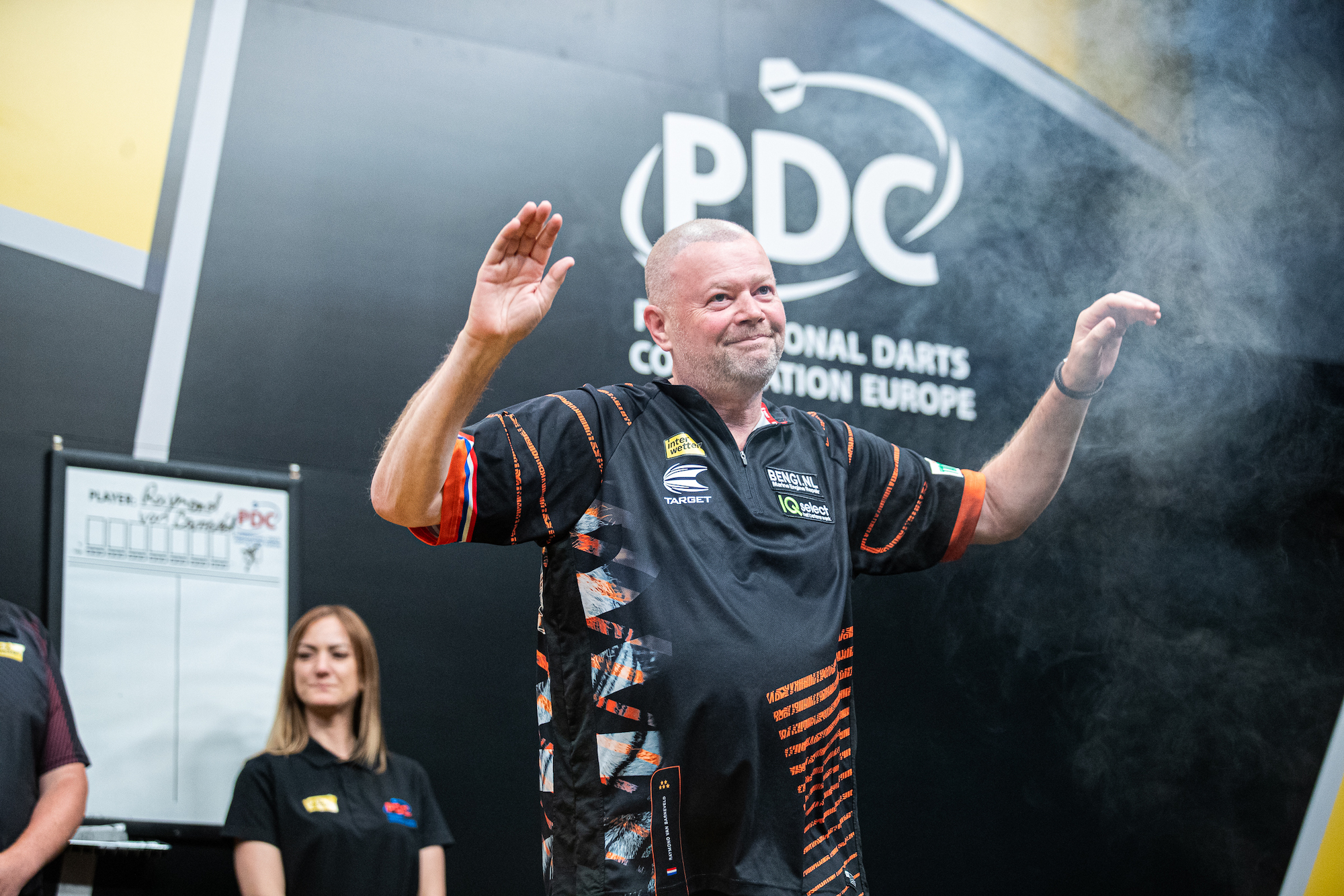Barney's Back In Blackpool | Darts World Magazine