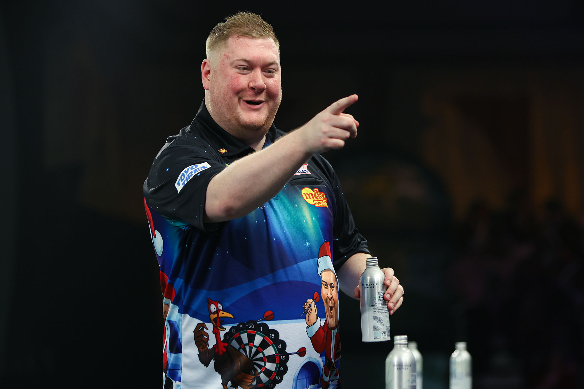 Rapid Sends Raymond Home Early | Darts World Magazine