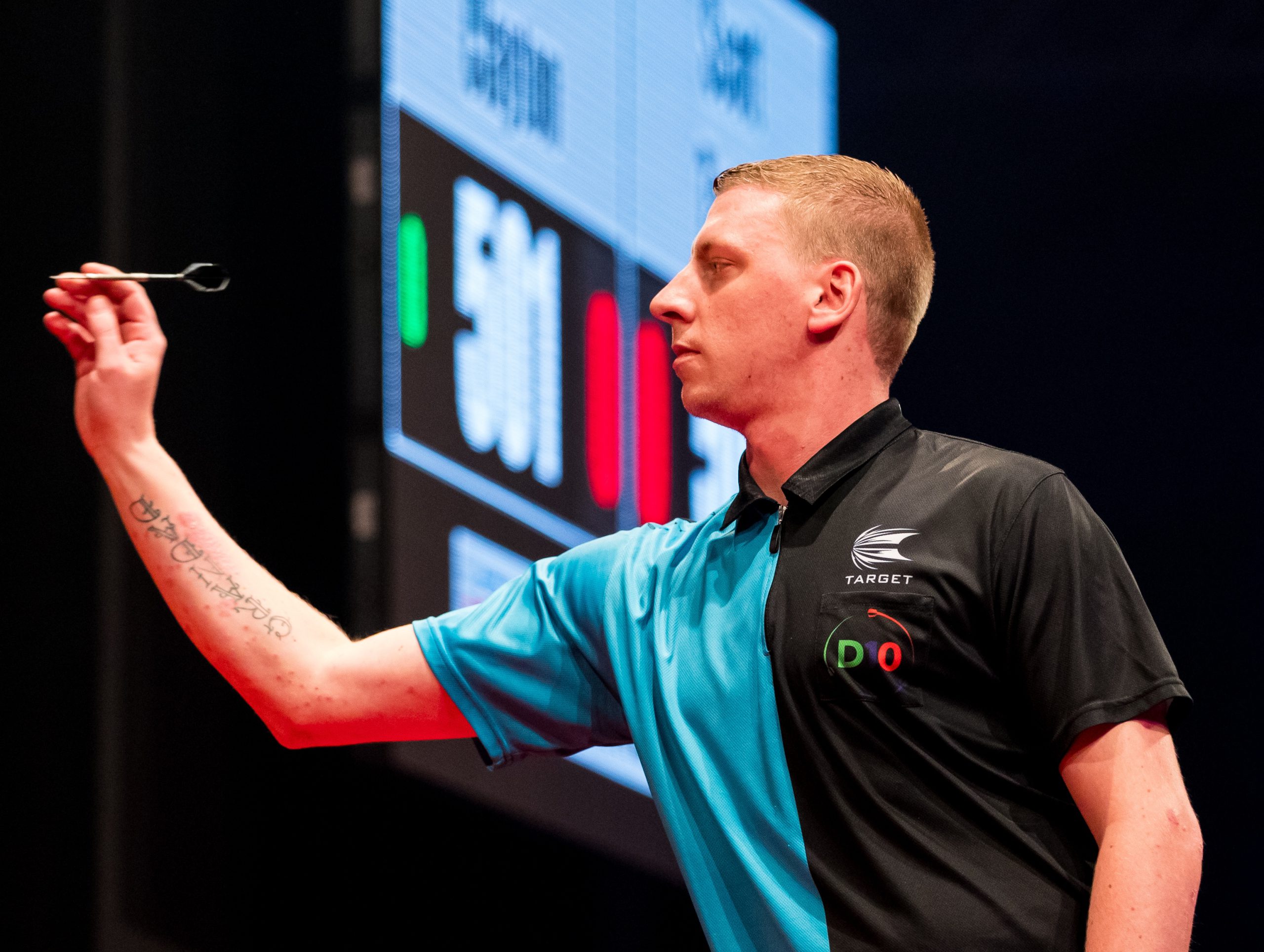 Taylor Delivers Champions Week Win | Darts World Magazine