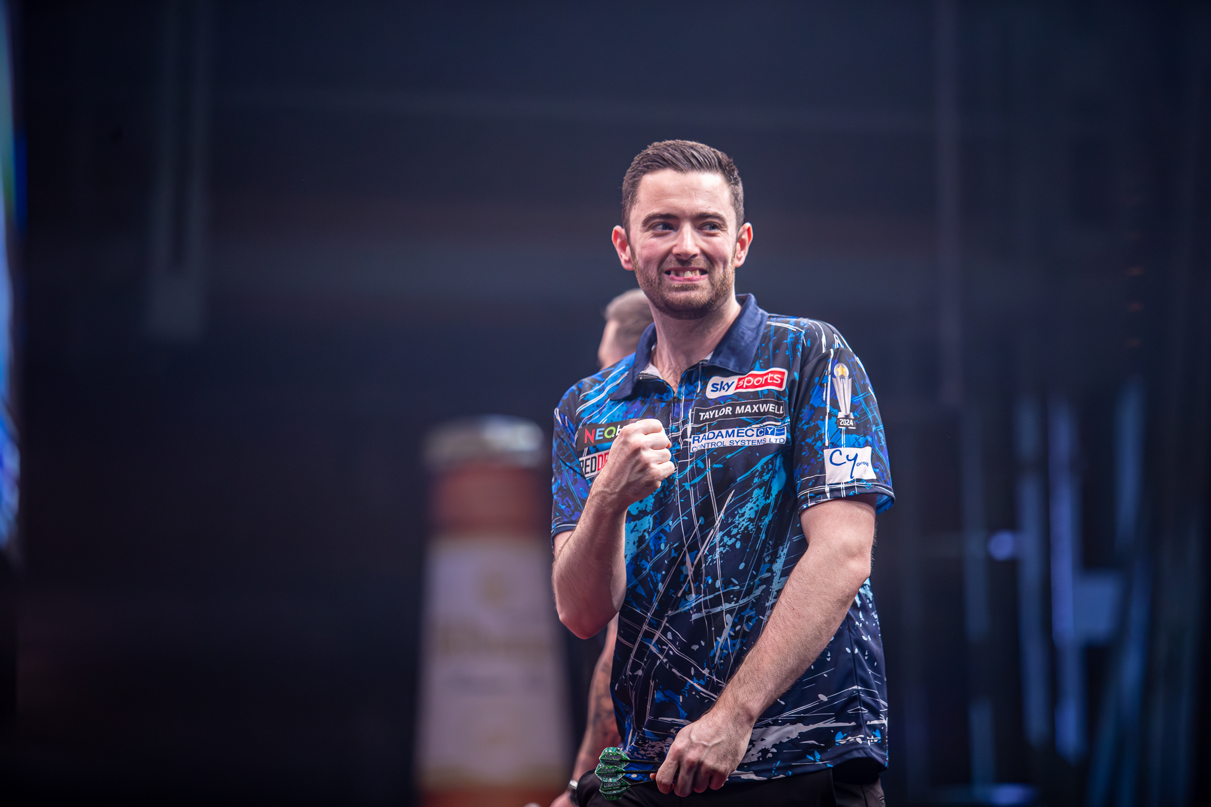Humphries Marvelous in Munich | Darts World Magazine