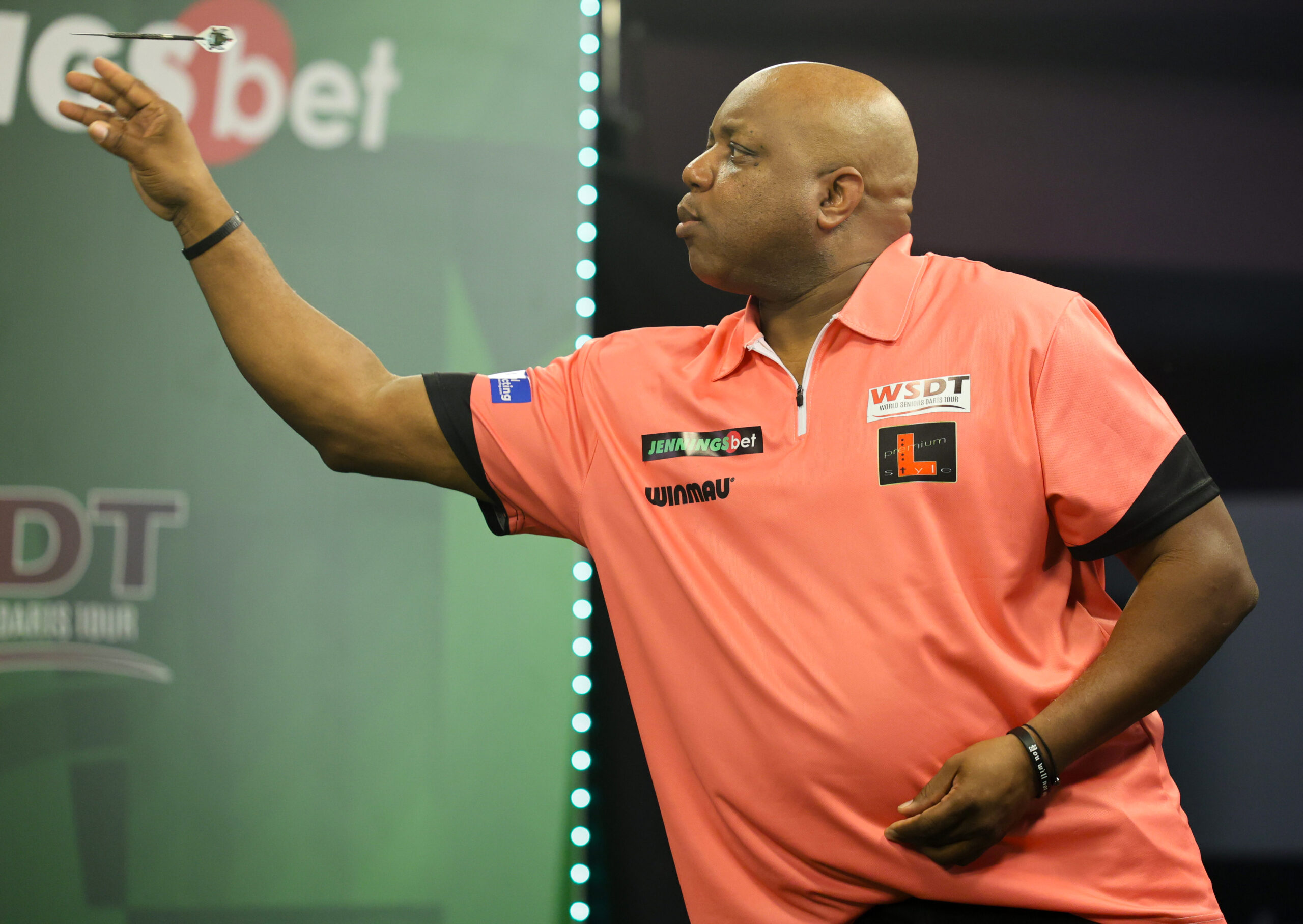 Gates Through to MSS Finale | Darts World Magazine