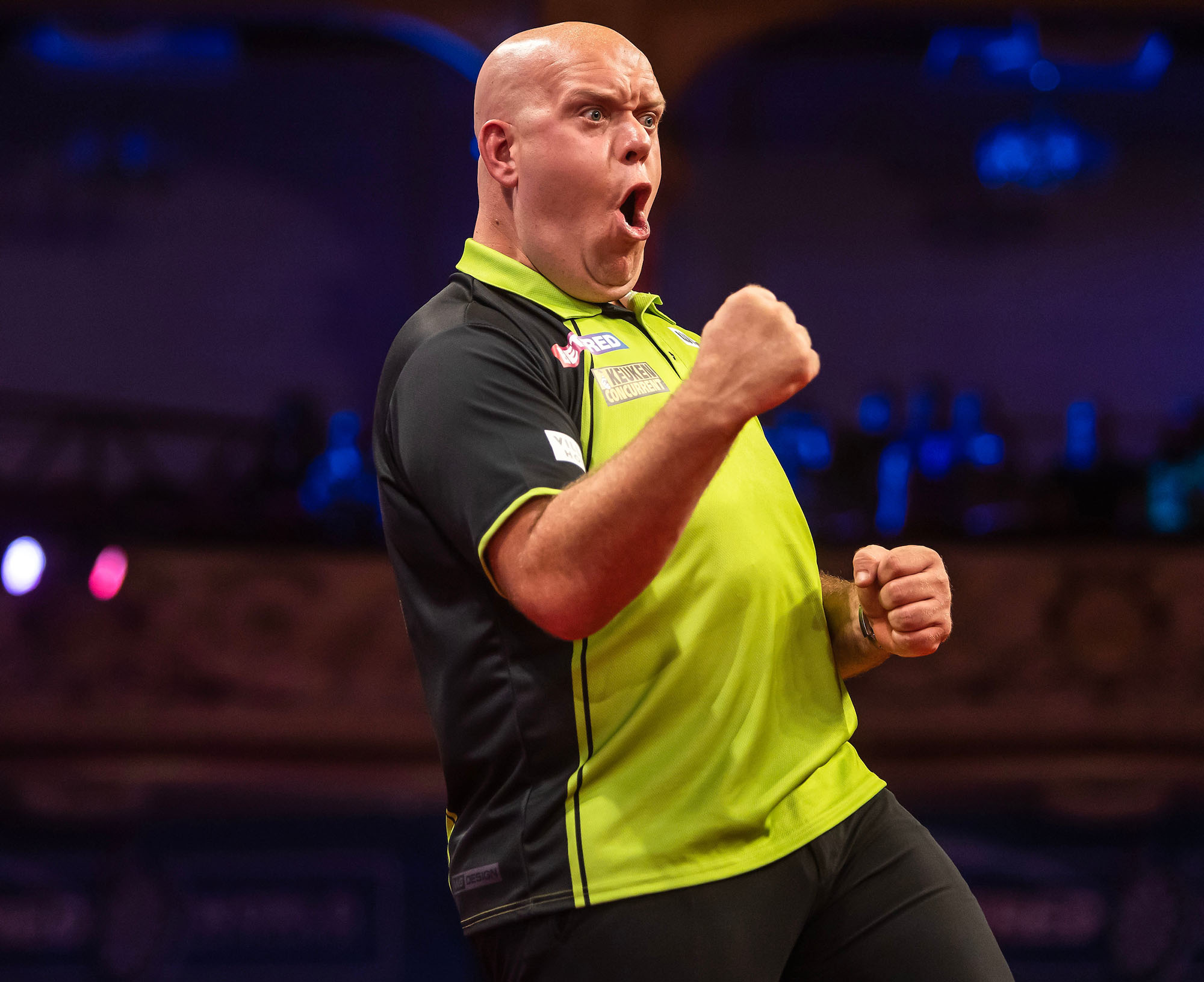 World Matchplay Day 3: MVG Dispatches Debutant Littler | Darts World ...