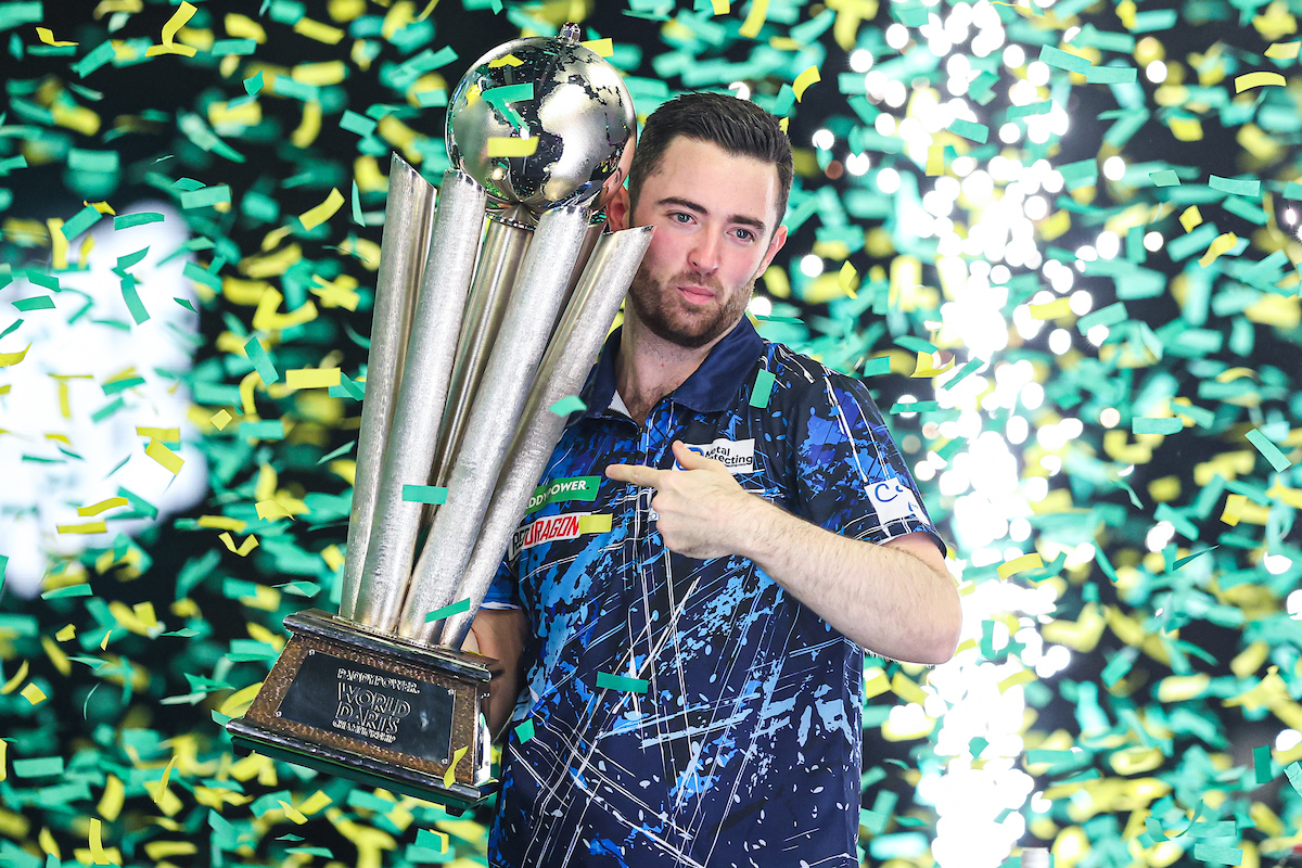 Player Profiles: Luke Humphries | Darts World Magazine