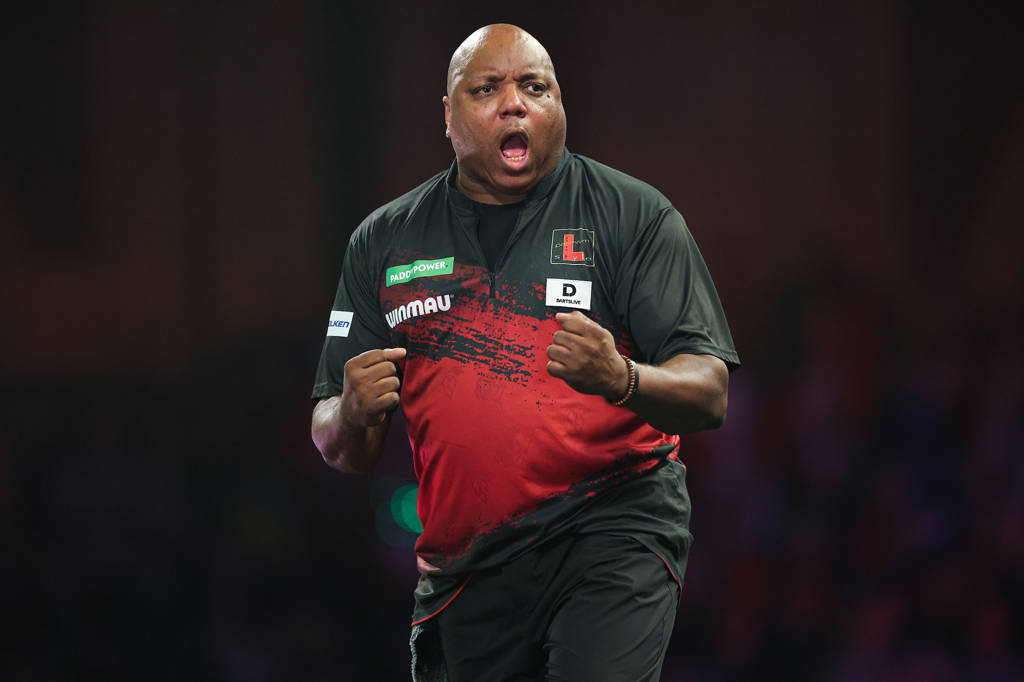 Gates and Hedman Strike Toronto Gold | Darts World Magazine
