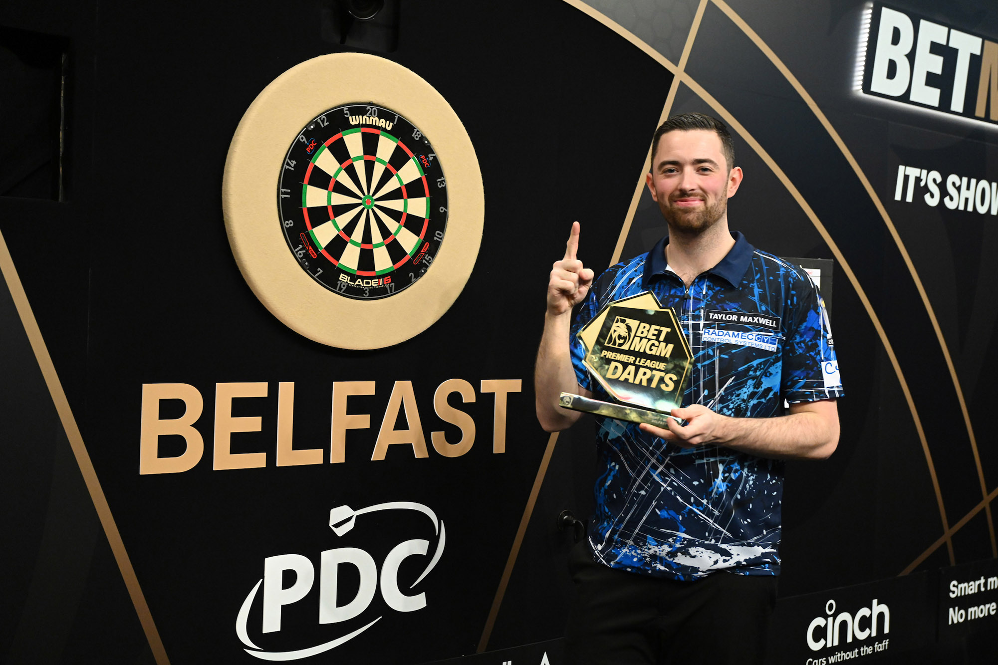 Cool Hand Claims Premier League Opener | Darts World Magazine