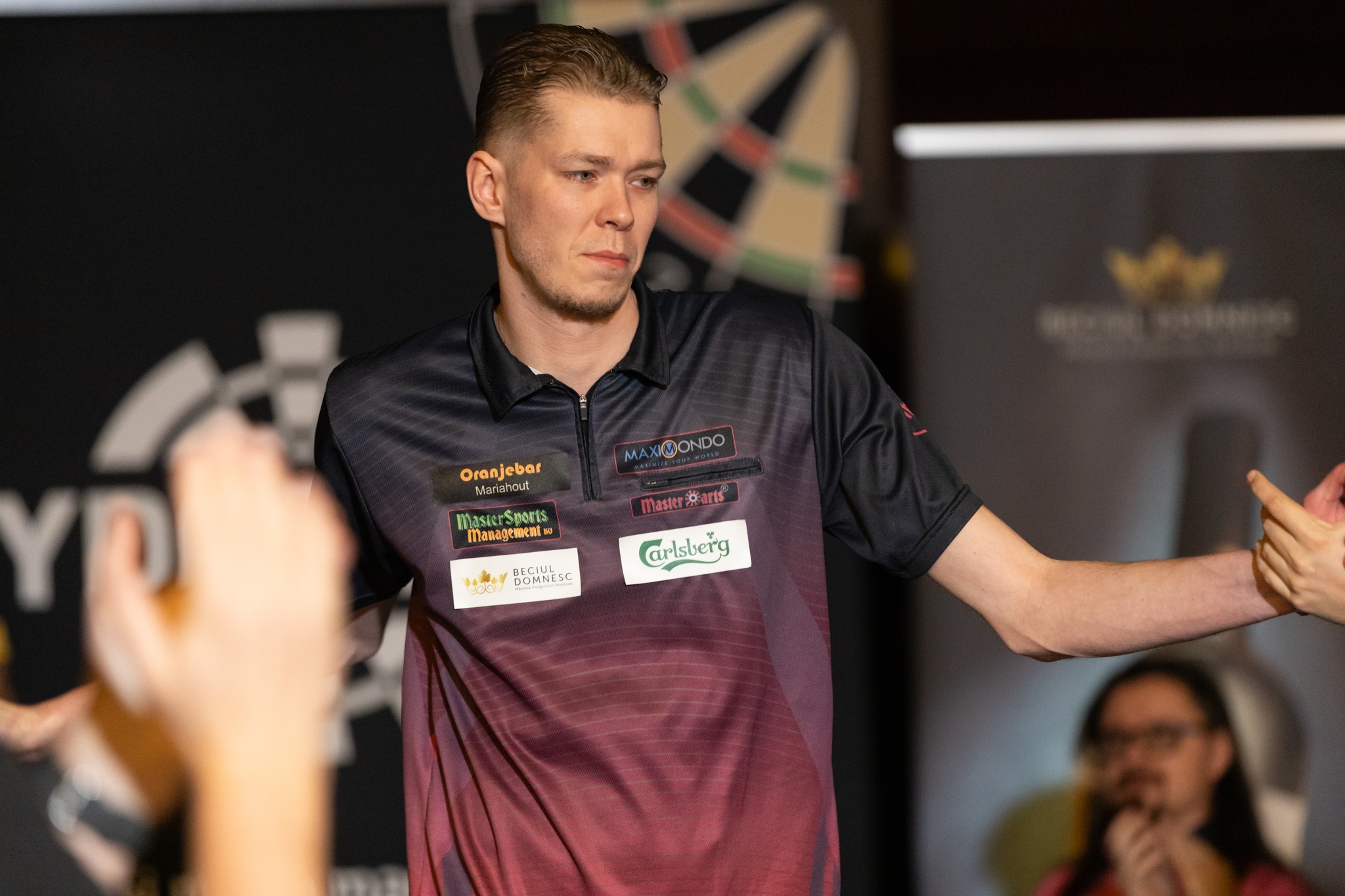 JVS Maintains MSS Lead | Darts World Magazine