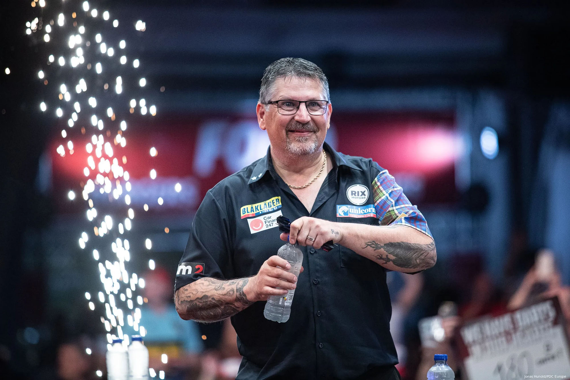 Anderson Handed Tough Sindelfingen Opener | Darts World Magazine