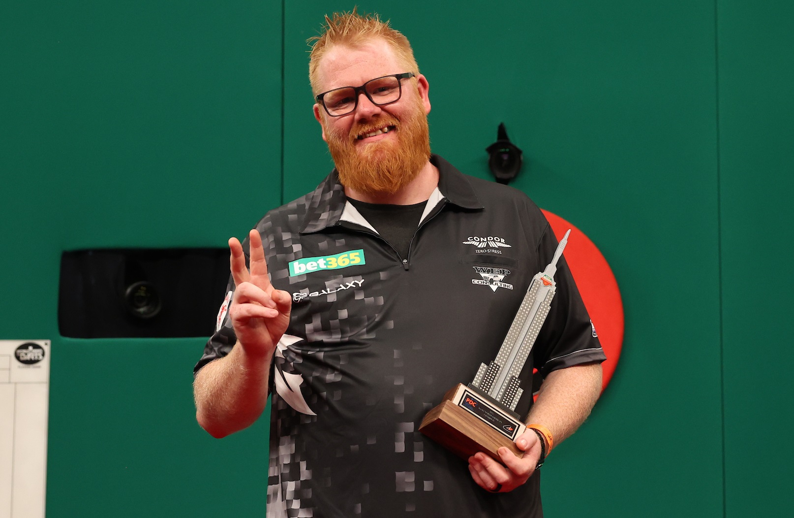 Ginger Ninja Keeps It North: Canada Retains Crown | Darts World Magazine