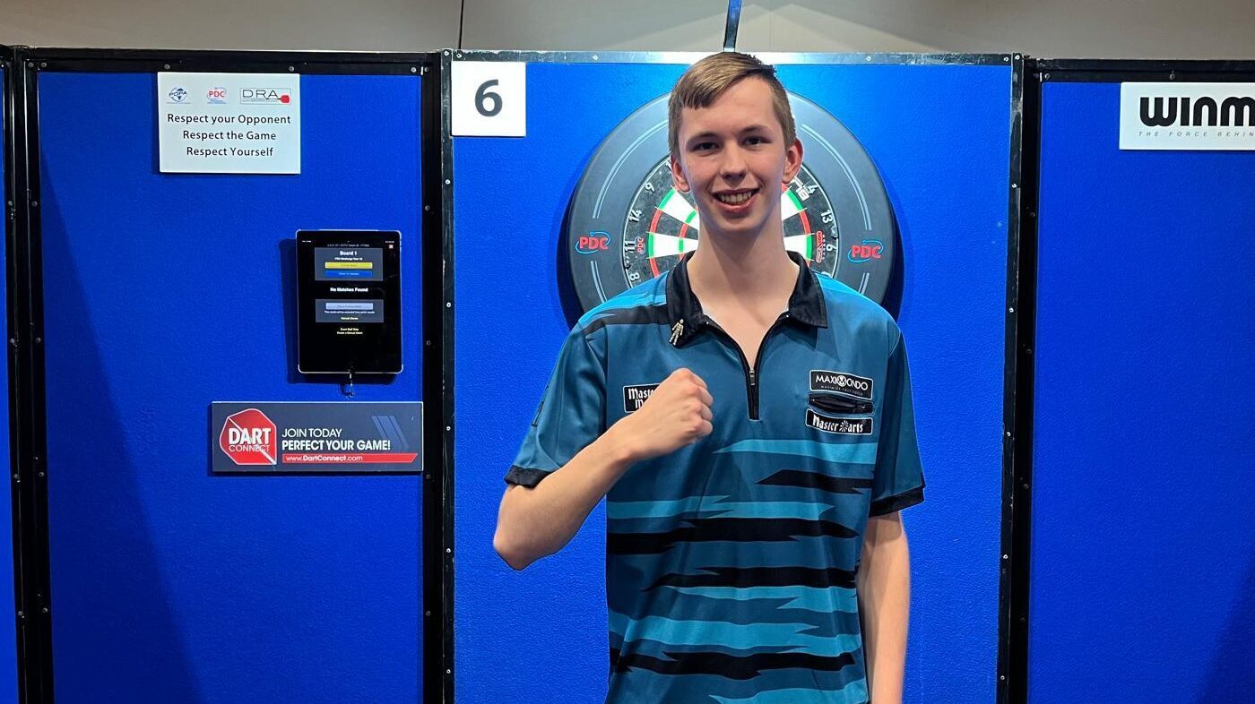 Van den Herik Heads Super Series Table | Darts World Magazine