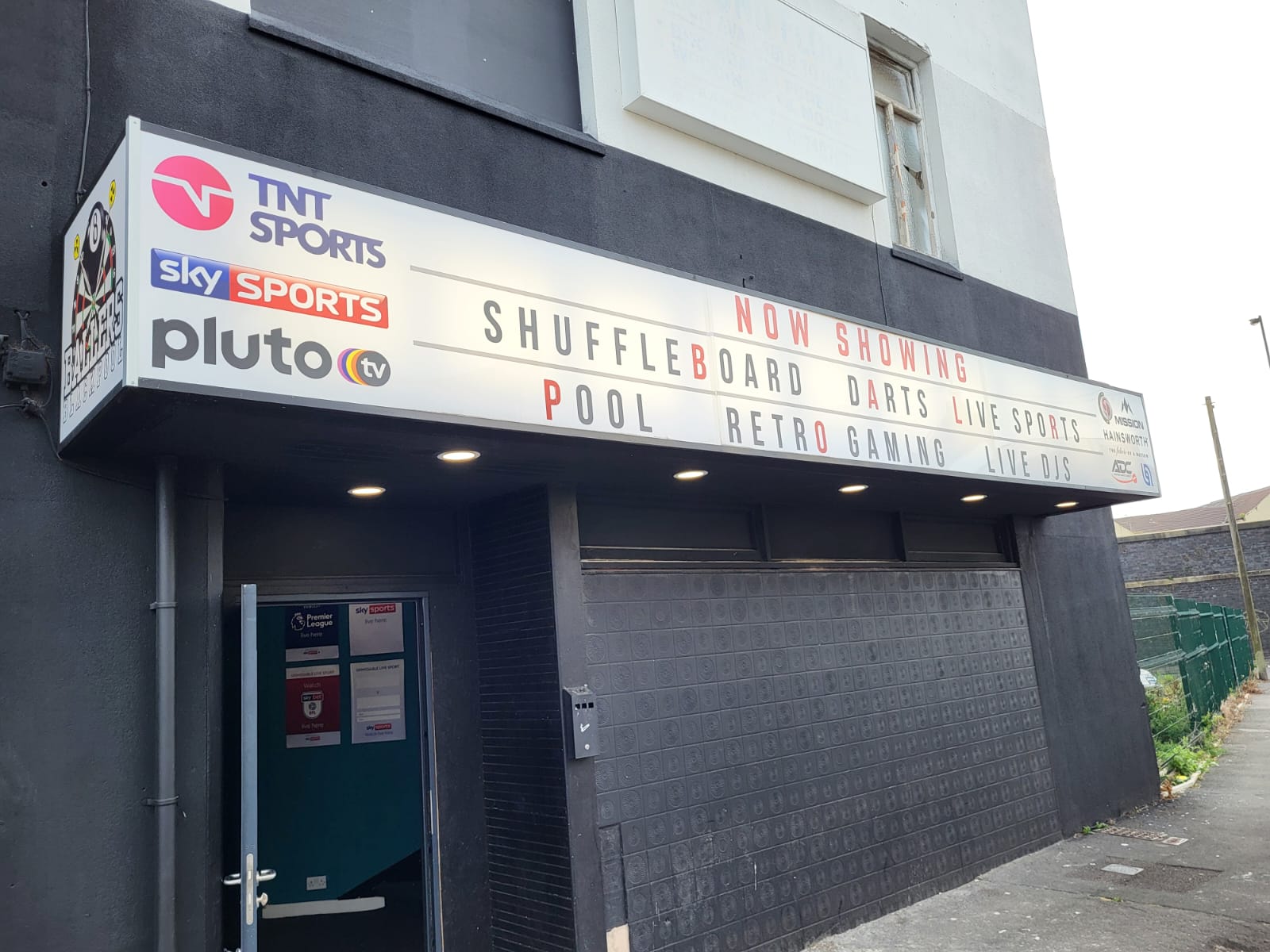 A Tale of Two Dartboards: A Darters Night Out in Blackpool | Darts ...