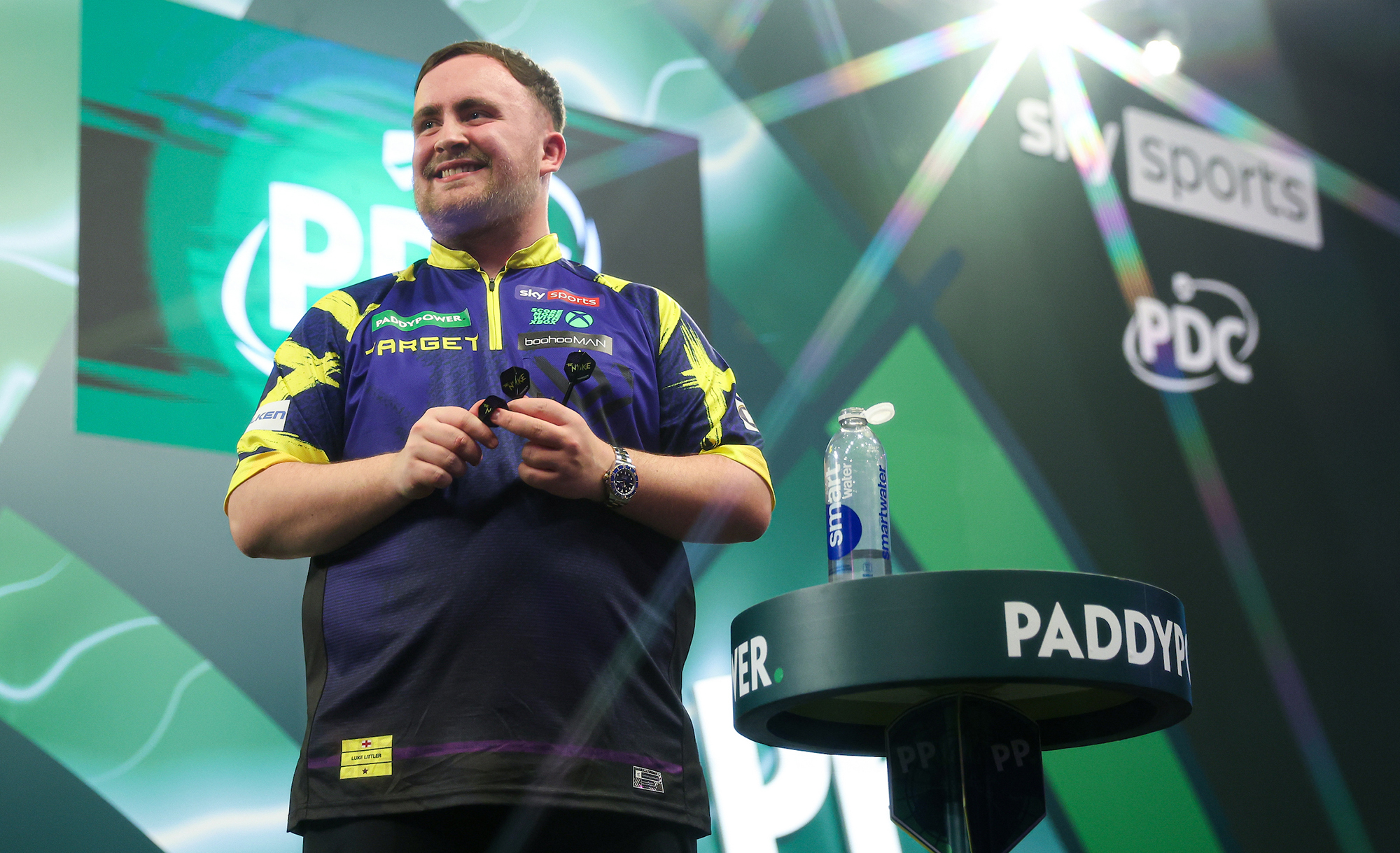 Boo Boys Adding Fuel To Littler's Fire? | Darts World Magazine