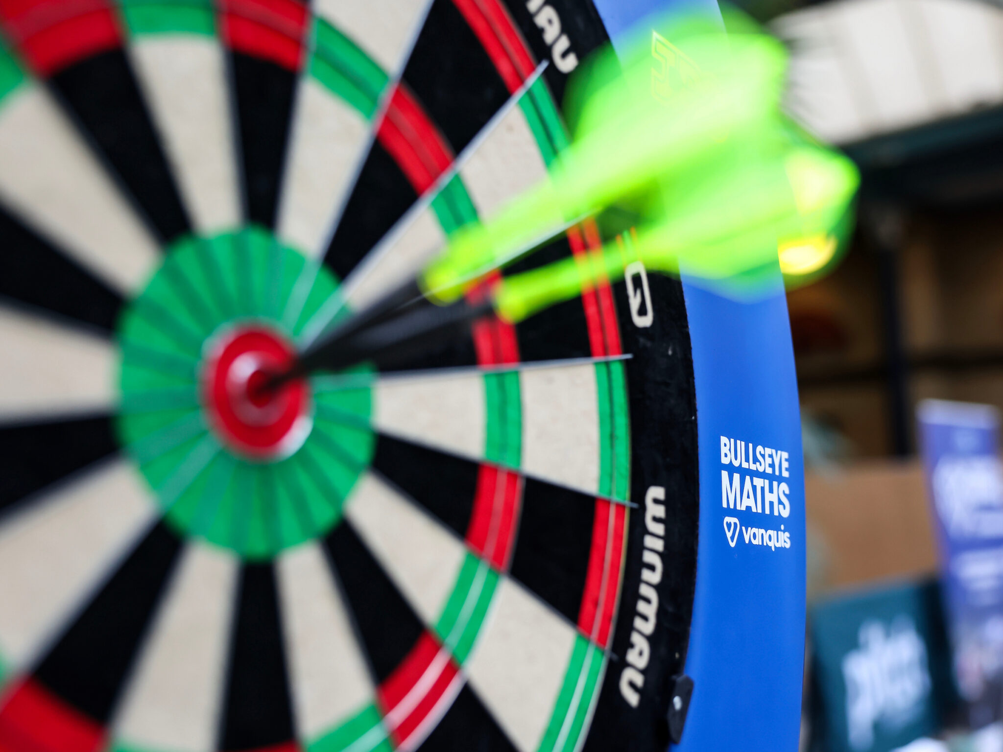 Shaggy and Seagull Support Bullseye Maths | Darts World Magazine