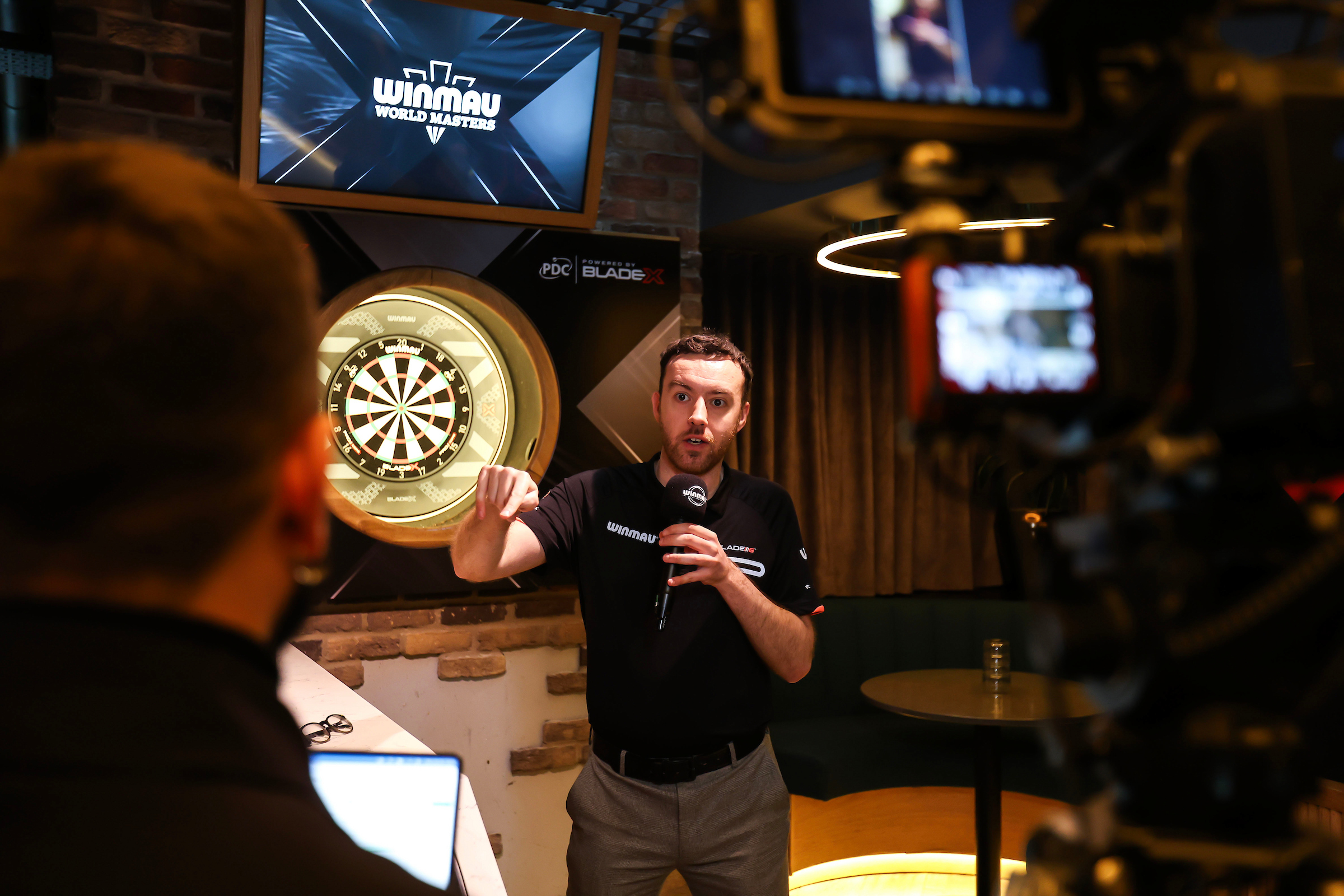 Ware Pays Tribute To Inspirational Noble | Darts World Magazine