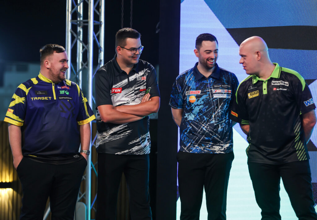 Bahrain Masters Stay On Script | Darts World Magazine