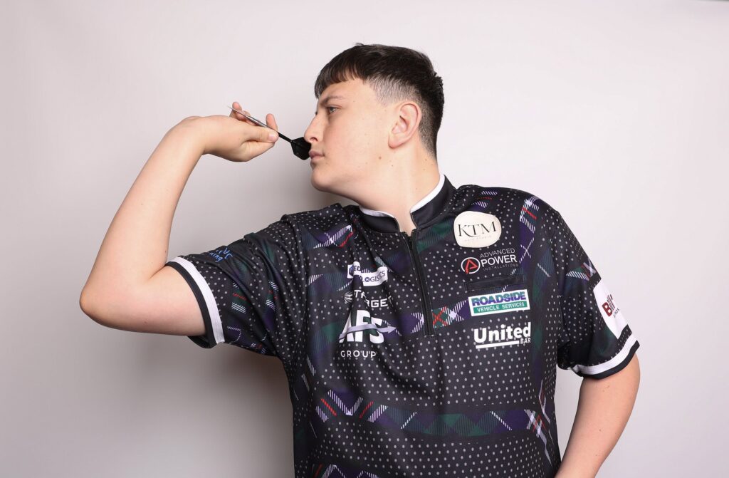 England and Scotland Divide Six Nations Spoils | Darts World Magazine